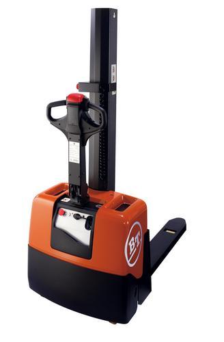 ebuy - Craig International - Stacker - Electric BT (Toyota.) Straddle ...
